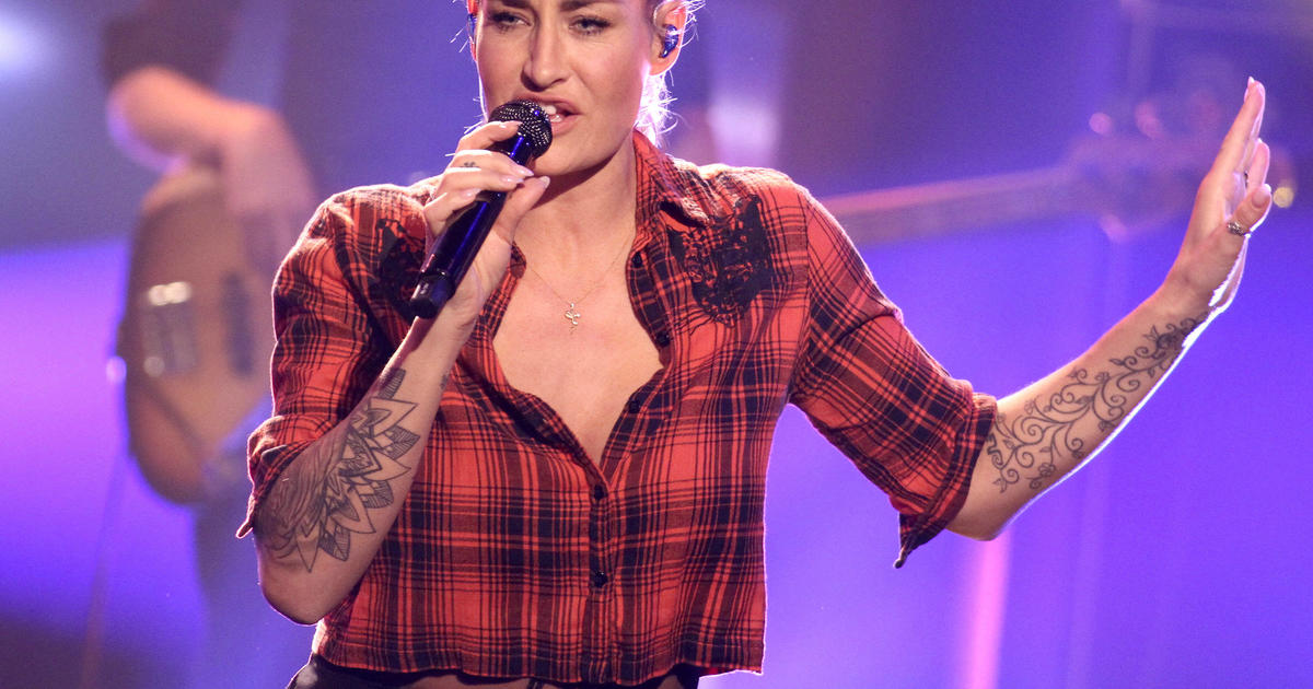 Sarah Connor spricht über ihren neuen Song "Stark"