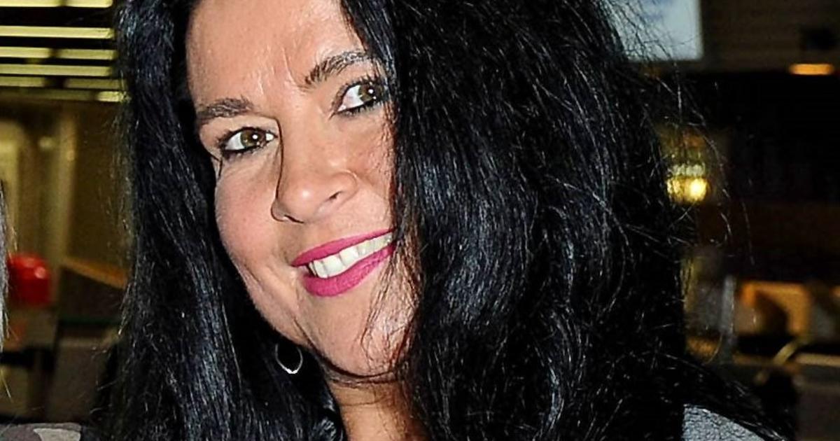 Iris Klein zeigt ihre neue XXL-Oberweite im Bikini