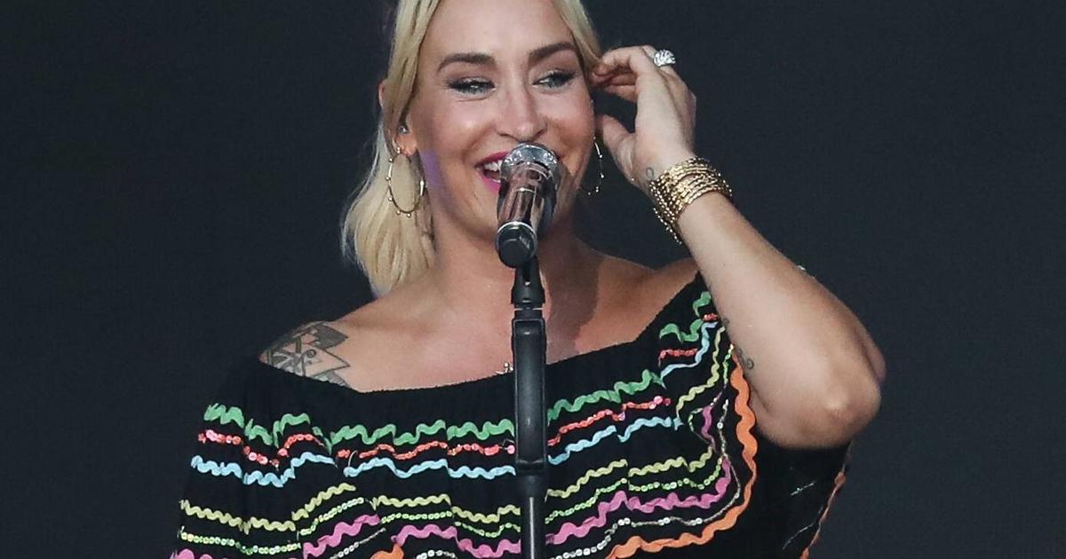 Sarah Connor begeistert mit freizügigem Unterwasser-Foto