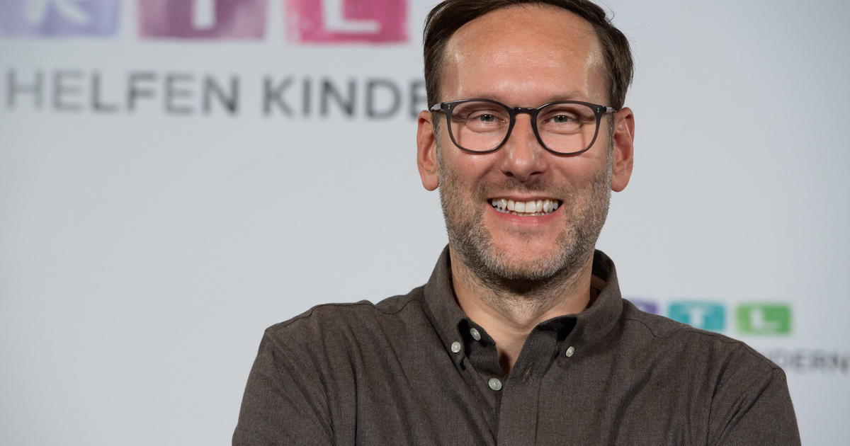 RTL-Moderator Simon Beeck per Haftbefehl gesucht