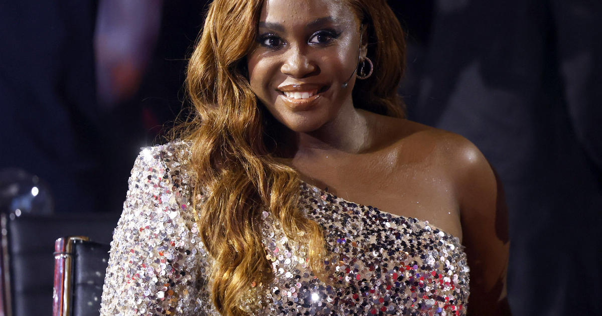 Motsi Mabuse: „Let's Dance“-Star sorgt mit Babybauch-Fotos für Wirbel