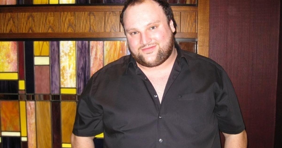 Alex Diehl präsentiert seine Single „Robin Hood“ in München